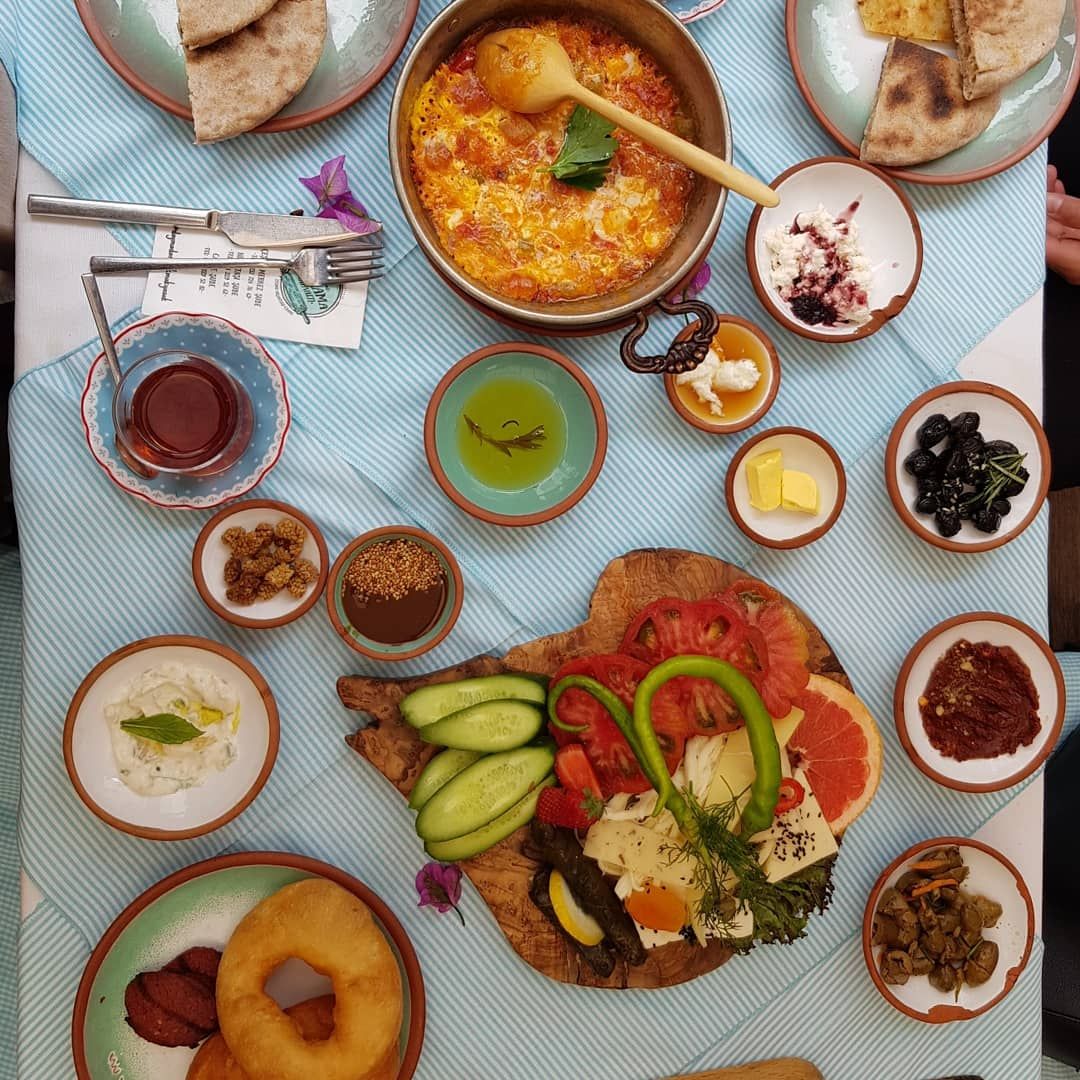 Le kahvaltı, le petit déjeuner turc – Istanbul Delight